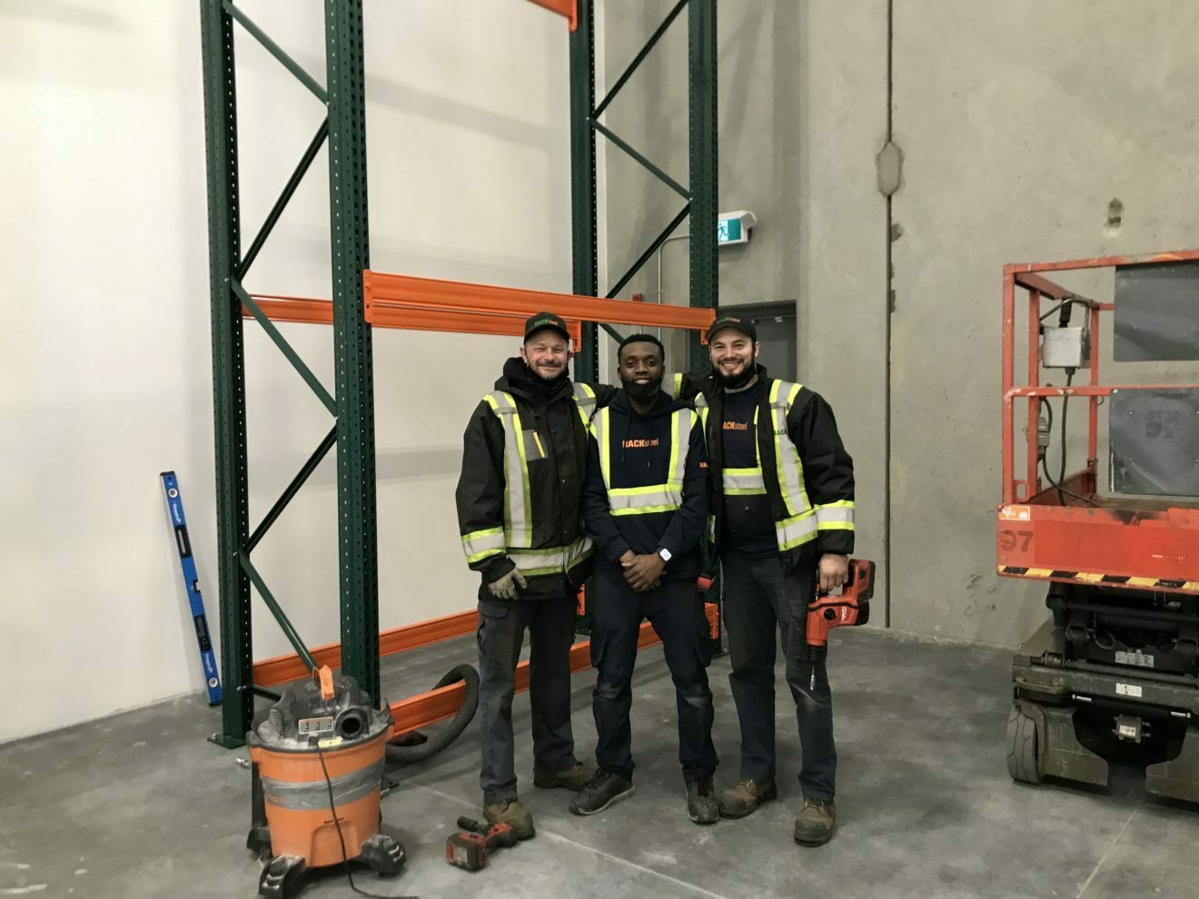 Installation Services - RACKsteel